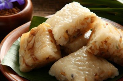 Vietnamese Style Banh Chung (Sticky Rice Cakes)